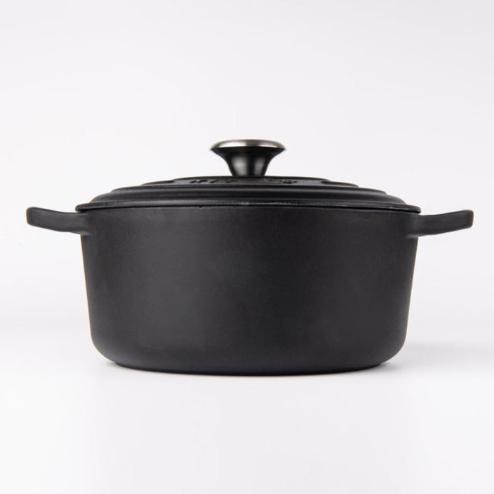 KitCo Cast Iron Standard Casserole 4L - Matte Black – KitCo NZ