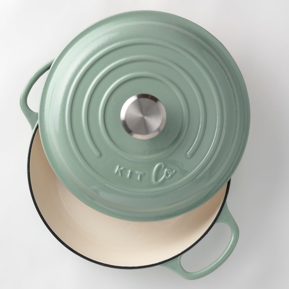 KitCo Cast Iron Shallow Casserole 2.2L 26cm - Pistachio – KitCo NZ