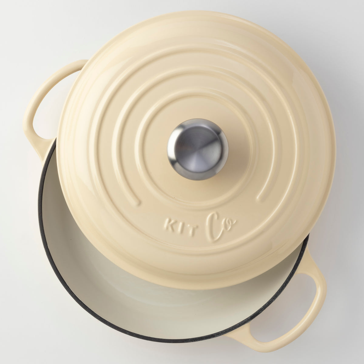 KitCo Cast Iron Shallow Casserole 2.2L 26cm - French Vanilla – KitCo NZ